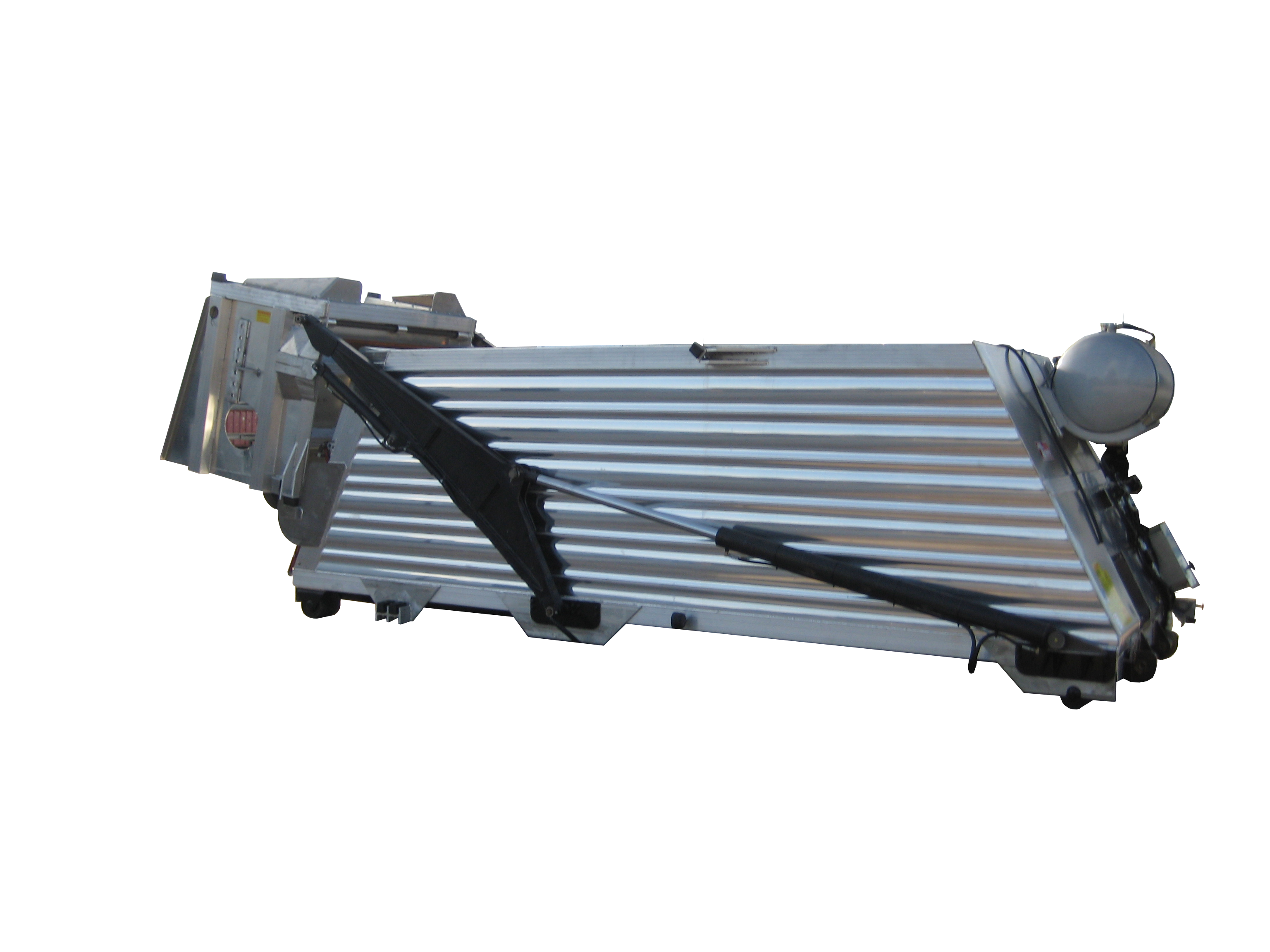 Tote Dumpers | Travis Trailers | Aluminum Trailers